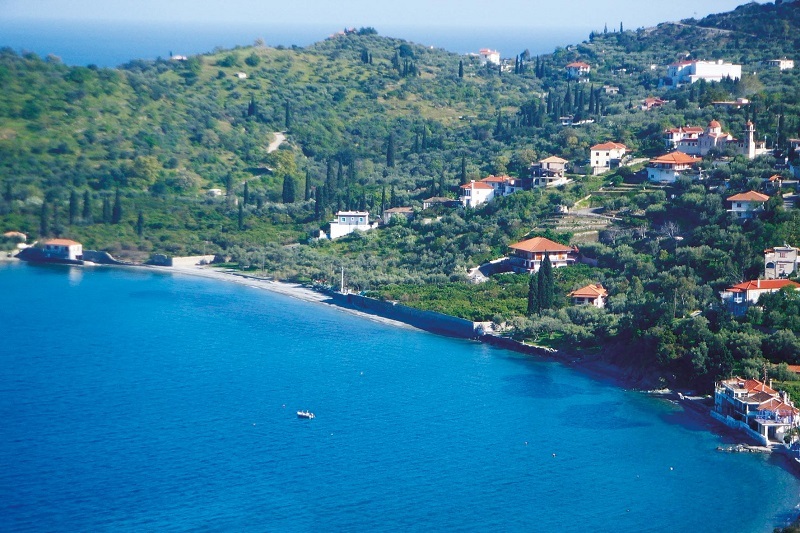 Παραλία Λιβάδι | visitkynouria.gr